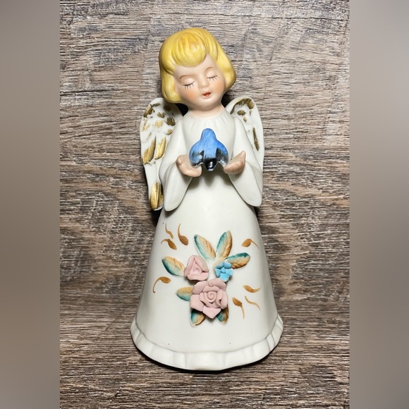Homco | Accents | Vintagehomcohome Interiorsangel Holding Blue Birdbell ...